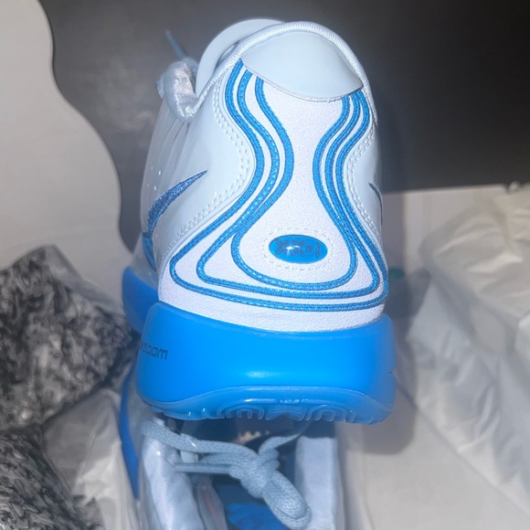 Nike | Shoes | The Nike Lebron 2 Combines A Zoom Turbo Unit In The ...